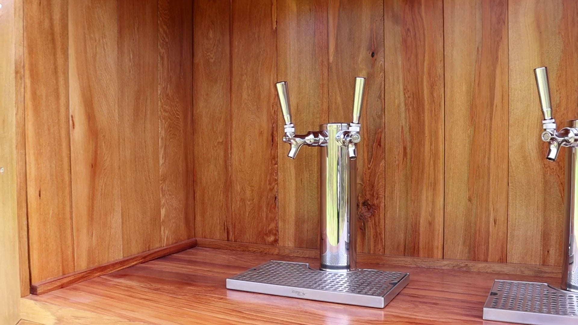 Freshly Tapped Mobile Tap Trailer South Island NZ